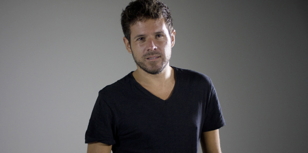 Pablo López llega a la Isla con sus historias y su piano - Primera Hora